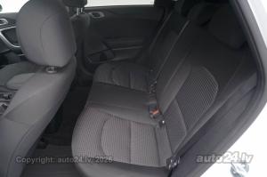 Balts Kia Ceed 2021 Tallina, ar dzinēja tilpumu 1.50 L un nobraukumu 79 tūkst. km par 14990 €, foto 10 vietnē AUTOMOTO.COM.LV