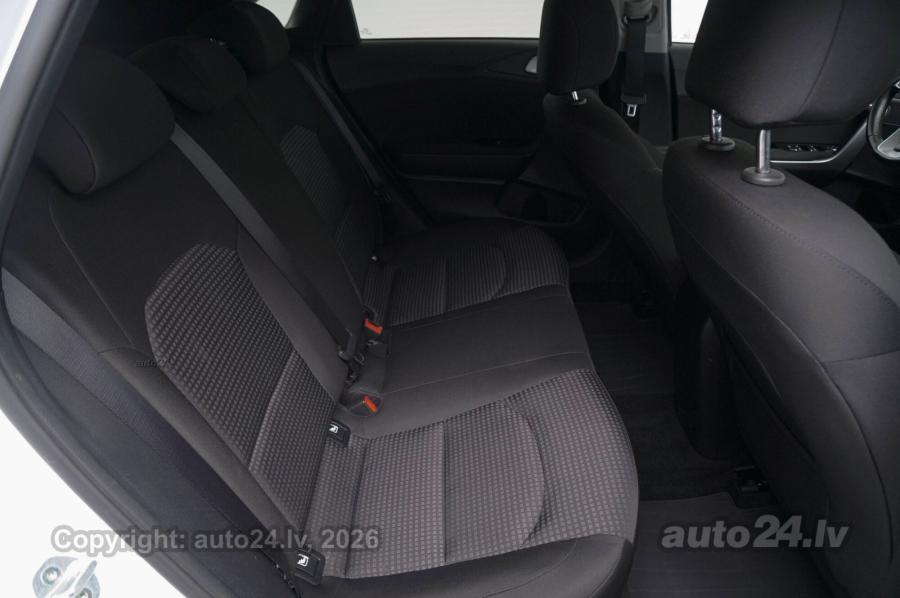 Balts Kia Ceed 2021 Tallina, ar dzinēja tilpumu 1.50 L un nobraukumu 79 tūkst. km par 14990 €, foto 12 vietnē AUTOMOTO.COM.LV
