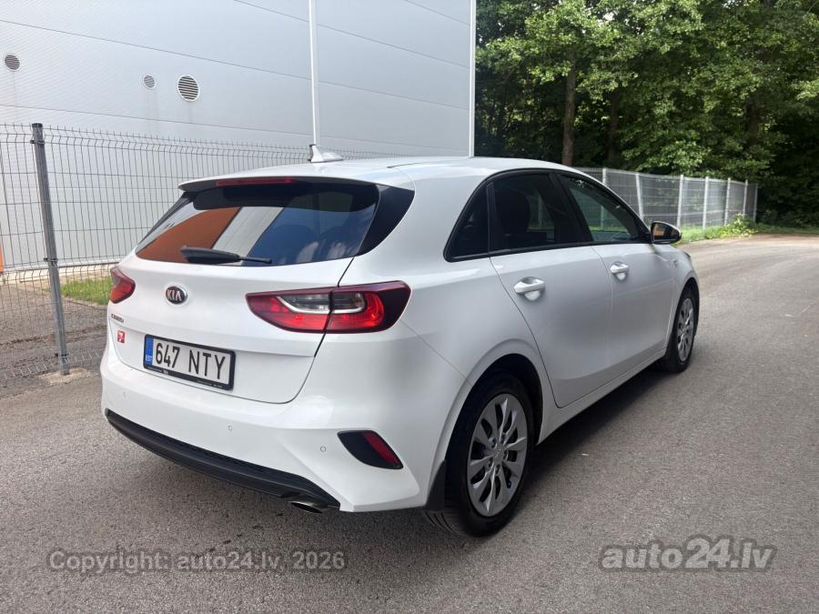 Balts Kia Ceed 2021 Tallina, ar dzinēja tilpumu 1.00 L un nobraukumu 21 tūkst. km par 6999 €, foto 6 vietnē AUTOMOTO.COM.LV