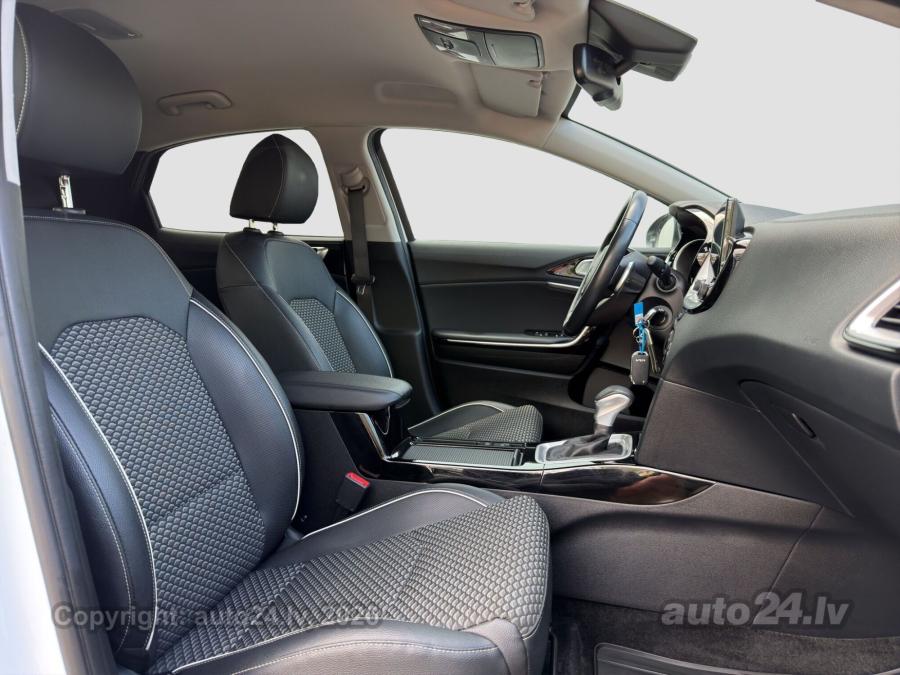 Balts Kia Ceed 2021 Pērnava, ar dzinēja tilpumu 1.50 L un nobraukumu 77 tūkst. km par 18850 €, foto 6 vietnē AUTOMOTO.COM.LV