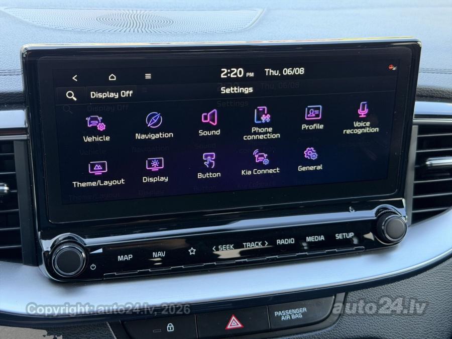 Balts Kia Ceed 2021 Pērnava, ar dzinēja tilpumu 1.50 L un nobraukumu 77 tūkst. km par 18850 €, foto 13 vietnē AUTOMOTO.COM.LV