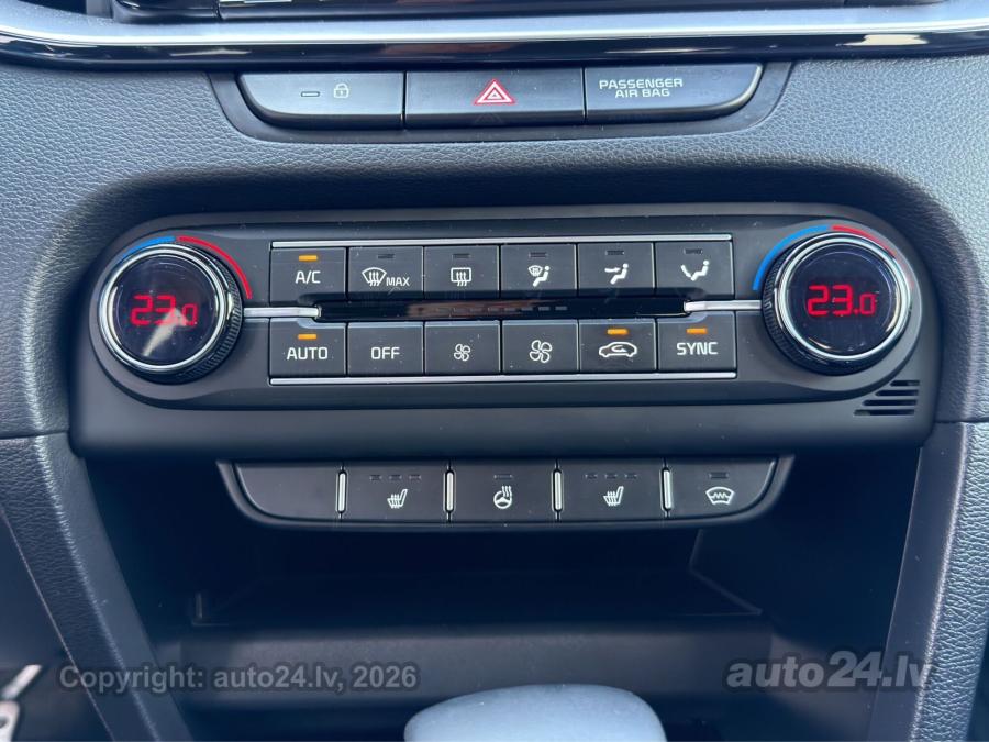 Balts Kia Ceed 2021 Pērnava, ar dzinēja tilpumu 1.50 L un nobraukumu 77 tūkst. km par 18850 €, foto 18 vietnē AUTOMOTO.COM.LV