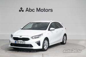 White Kia Ceed 2021 in Tallinn, with an engine capacity of 1.50 L and mileage of 107 thousand km for 14490 €, photo  on AUTOMOTO.COM.LV