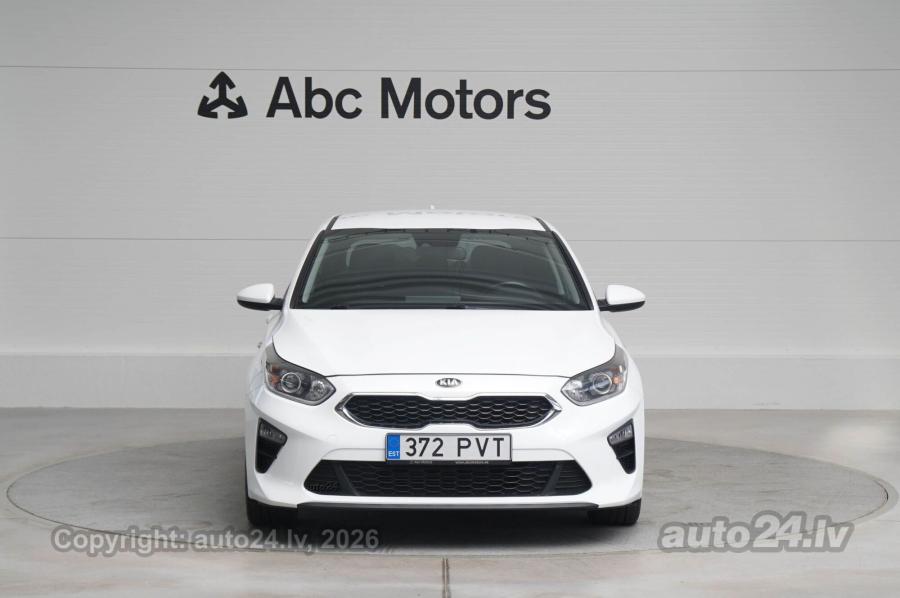 White Kia Ceed 2021 in Tallinn, with an engine capacity of 1.50 L and mileage of 107 thousand km for 14490 €, photo 3 on AUTOMOTO.COM.LV