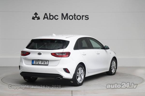 Balts Kia Ceed 2021 Tallina, ar dzinēja tilpumu 1.50 L un nobraukumu 107 tūkst. km par 14490 €, foto 4 vietnē AUTOMOTO.COM.LV