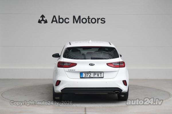 Balts Kia Ceed 2021 Tallina, ar dzinēja tilpumu 1.50 L un nobraukumu 107 tūkst. km par 14490 €, foto 5 vietnē AUTOMOTO.COM.LV