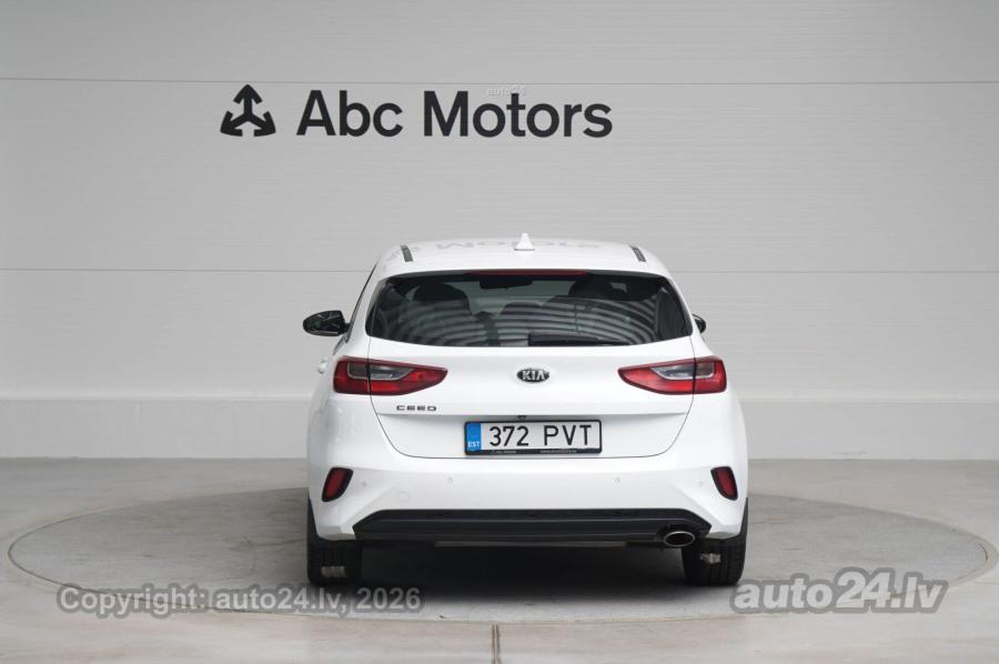 White Kia Ceed 2021 in Tallinn, with an engine capacity of 1.50 L and mileage of 107 thousand km for 14490 €, photo 6 on AUTOMOTO.COM.LV