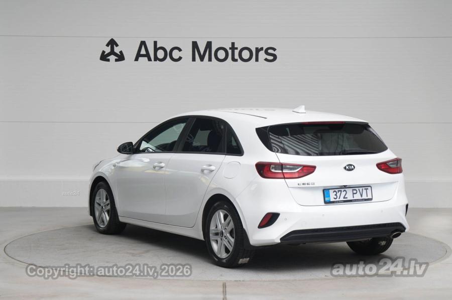 White Kia Ceed 2021 in Tallinn, with an engine capacity of 1.50 L and mileage of 107 thousand km for 14490 €, photo 7 on AUTOMOTO.COM.LV