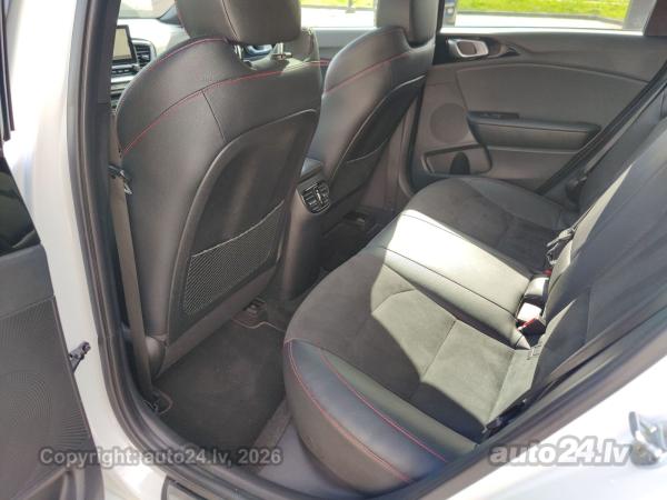 Balts Kia Ceed 2021 Tartu, ar dzinēja tilpumu 1.59 L un nobraukumu 112 tūkst. km par 18900 €, foto 11 vietnē AUTOMOTO.COM.LV