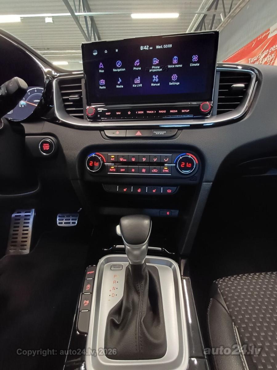 Balts Kia Ceed 2021 Tallina, ar dzinēja tilpumu 1.50 L un nobraukumu 63 tūkst. km par 18300 €, foto 22 vietnē AUTOMOTO.COM.LV