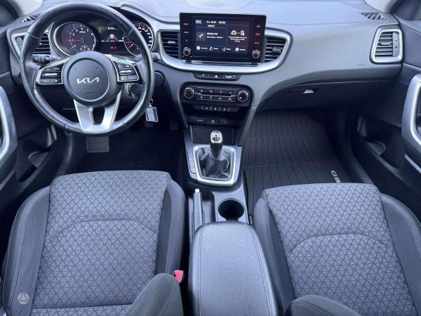 Balts Kia Ceed 2022 Viļņa, ar dzinēja tilpumu 1.00 L un nobraukumu 114 tūkst. km par 10950 €, foto 6 vietnē AUTOMOTO.COM.LV