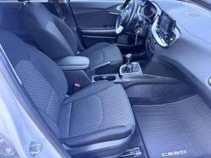 Balts Kia Ceed 2022 Viļņa, ar dzinēja tilpumu 1.00 L un nobraukumu 114 tūkst. km par 10950 €, foto 8 vietnē AUTOMOTO.COM.LV