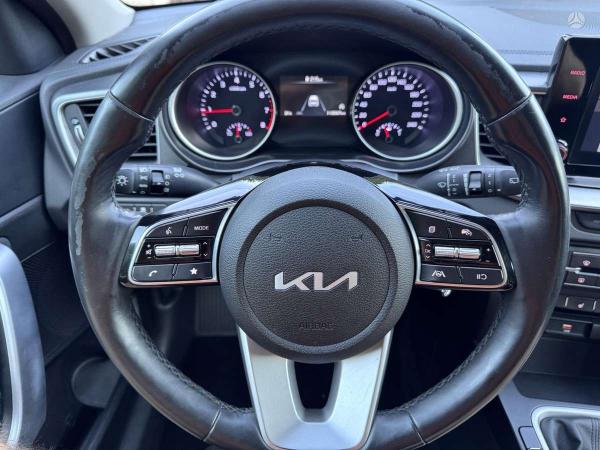 Balts Kia Ceed 2022 Viļņa, ar dzinēja tilpumu 1.00 L un nobraukumu 114 tūkst. km par 10950 €, foto 10 vietnē AUTOMOTO.COM.LV