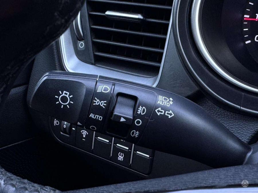 Balts Kia Ceed 2022 Viļņa, ar dzinēja tilpumu 1.00 L un nobraukumu 114 tūkst. km par 10950 €, foto 14 vietnē AUTOMOTO.COM.LV