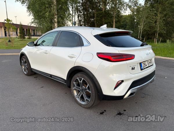 Balts Kia Ceed 2022 Saku, ar dzinēja tilpumu 1.50 L un nobraukumu 92 tūkst. km par 20000 €, foto 3 vietnē AUTOMOTO.COM.LV