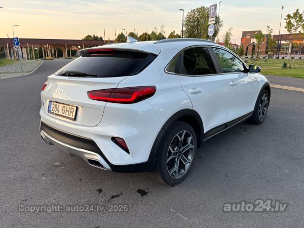 Balts Kia Ceed 2022 Saku, ar dzinēja tilpumu 1.50 L un nobraukumu 92 tūkst. km par 20000 €, foto 4 vietnē AUTOMOTO.COM.LV