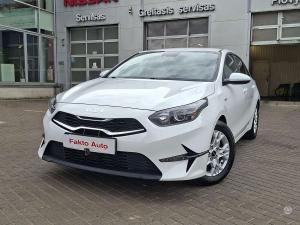 White Kia Ceed 2022 in Vilnius, with an engine capacity of 1.00 L and mileage of 55 thousand km for 13400 €, photo  on AUTOMOTO.COM.LV