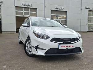 White Kia Ceed 2022 in Vilnius, with an engine capacity of 1.00 L and mileage of 55 thousand km for 13400 €, photo 7 on AUTOMOTO.COM.LV