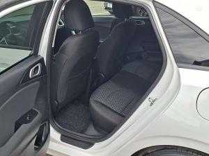 White Kia Ceed 2022 in Vilnius, with an engine capacity of 1.00 L and mileage of 55 thousand km for 13400 €, photo 9 on AUTOMOTO.COM.LV