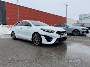 Balts Kia Ceed 2023 Tallina, ar dzinēja tilpumu 1.60 L un nobraukumu 66 tūkst. km par 27500 €, foto 3 vietnē AUTOMOTO.COM.LV