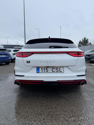 Balts Kia Ceed 2023 Tallina, ar dzinēja tilpumu 1.60 L un nobraukumu 66 tūkst. km par 27500 €, foto 4 vietnē AUTOMOTO.COM.LV