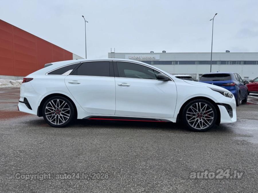 Balts Kia Ceed 2023 Tallina, ar dzinēja tilpumu 1.60 L un nobraukumu 66 tūkst. km par 27500 €, foto 7 vietnē AUTOMOTO.COM.LV