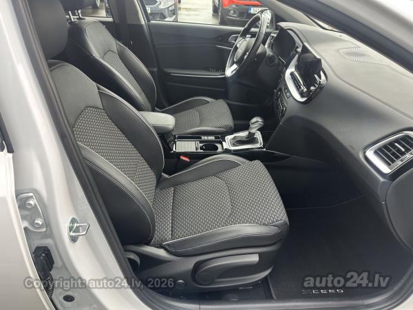 Киа Сид 2023 в Тарту на AUTOMOTO.COM.LV Белый Киа Сид 2023 в Тарту, объемом двигателя 1.50 л и пробегом 74 тыс. км за 19990 €, фото 9 на AUTOMOTO.COM.LV