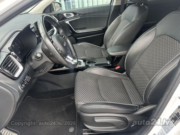 Киа Сид 2023 в Тарту на AUTOMOTO.COM.LV Белый Киа Сид 2023 в Тарту, объемом двигателя 1.50 л и пробегом 74 тыс. км за 19990 €, фото 11 на AUTOMOTO.COM.LV