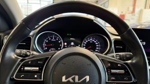 Balts Kia Ceed 2024 Rīga, ar dzinēja tilpumu 1.50 L un nobraukumu 35 tūkst. km par 1850000 €, foto 18 vietnē AUTOMOTO.COM.LV