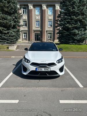 Белый Киа Сид 2024 в Таллин, объемом двигателя 1.50 л и пробегом 52 тыс. км за 27500 €, фото 3 на AUTOMOTO.COM.LV