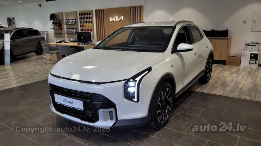 White Kia Ceed 2026 in Parnu, with an engine capacity of 1.60 L and mileage of 0 thousand km for 27960 €, photo 1 on AUTOMOTO.COM.LV