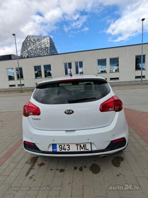 Balts Kia Ceed 2013 Tallina, ar dzinēja tilpumu 1.40 L un nobraukumu 113 tūkst. km par 5500 €, foto 3 vietnē AUTOMOTO.COM.LV