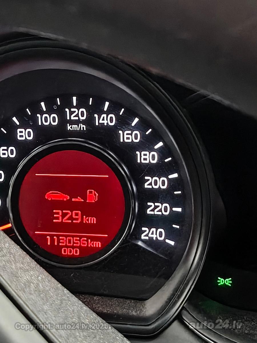 Balts Kia Ceed 2013 Tallina, ar dzinēja tilpumu 1.40 L un nobraukumu 113 tūkst. km par 5500 €, foto 4 vietnē AUTOMOTO.COM.LV