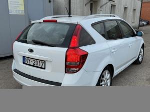 Белый Киа Сид 2010 в Рига, объемом двигателя 1.60 л и пробегом 215 тыс. км за 2550 €, фото 14 на AUTOMOTO.COM.LV