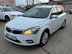 Белый Киа Сид 2010 в Рига, объемом двигателя 1.60 л и пробегом 215 тыс. км за 2550 €, фото 21 на AUTOMOTO.COM.LV