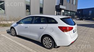 White Kia Ceed 2012 in Riga, with an engine capacity of 1.40 L and mileage of 336 thousand km for 2700 €, photo 5 on AUTOMOTO.COM.LV