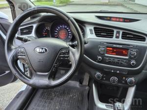Balts Kia Ceed 2012 Daugavpils, ar dzinēja tilpumu 1.60 L un nobraukumu 327 tūkst. km par 3600 €, foto 12 vietnē AUTOMOTO.COM.LV