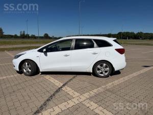 White Kia Ceed 2013 in Riga, with an engine capacity of 1.60 L and mileage of 265 thousand km for 2900 €, photo 6 on AUTOMOTO.COM.LV