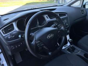 Balts Kia Ceed 2013 Telšiai, ar dzinēja tilpumu 1.60 L un nobraukumu 239 tūkst. km par 4500 €, foto 11 vietnē AUTOMOTO.COM.LV