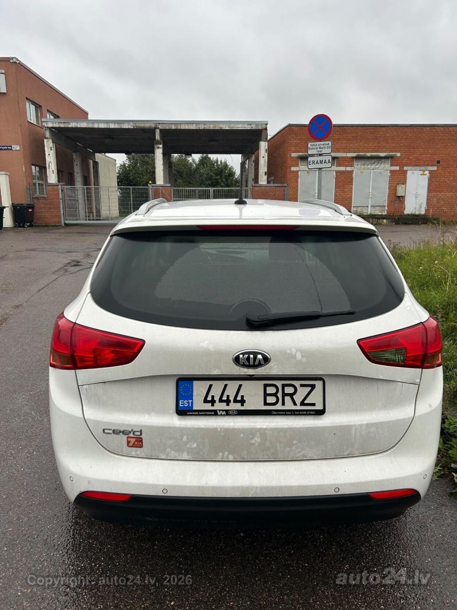 Balts Kia Ceed 2016 Tallina, ar dzinēja tilpumu 1.60 L un nobraukumu 225 tūkst. km par 6500 €, foto 3 vietnē AUTOMOTO.COM.LV