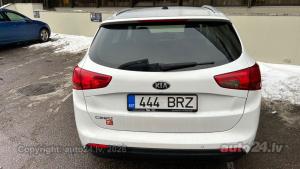 Balts Kia Ceed 2016 Tallina, ar dzinēja tilpumu 1.60 L un nobraukumu 225 tūkst. km par 6500 €, foto 14 vietnē AUTOMOTO.COM.LV
