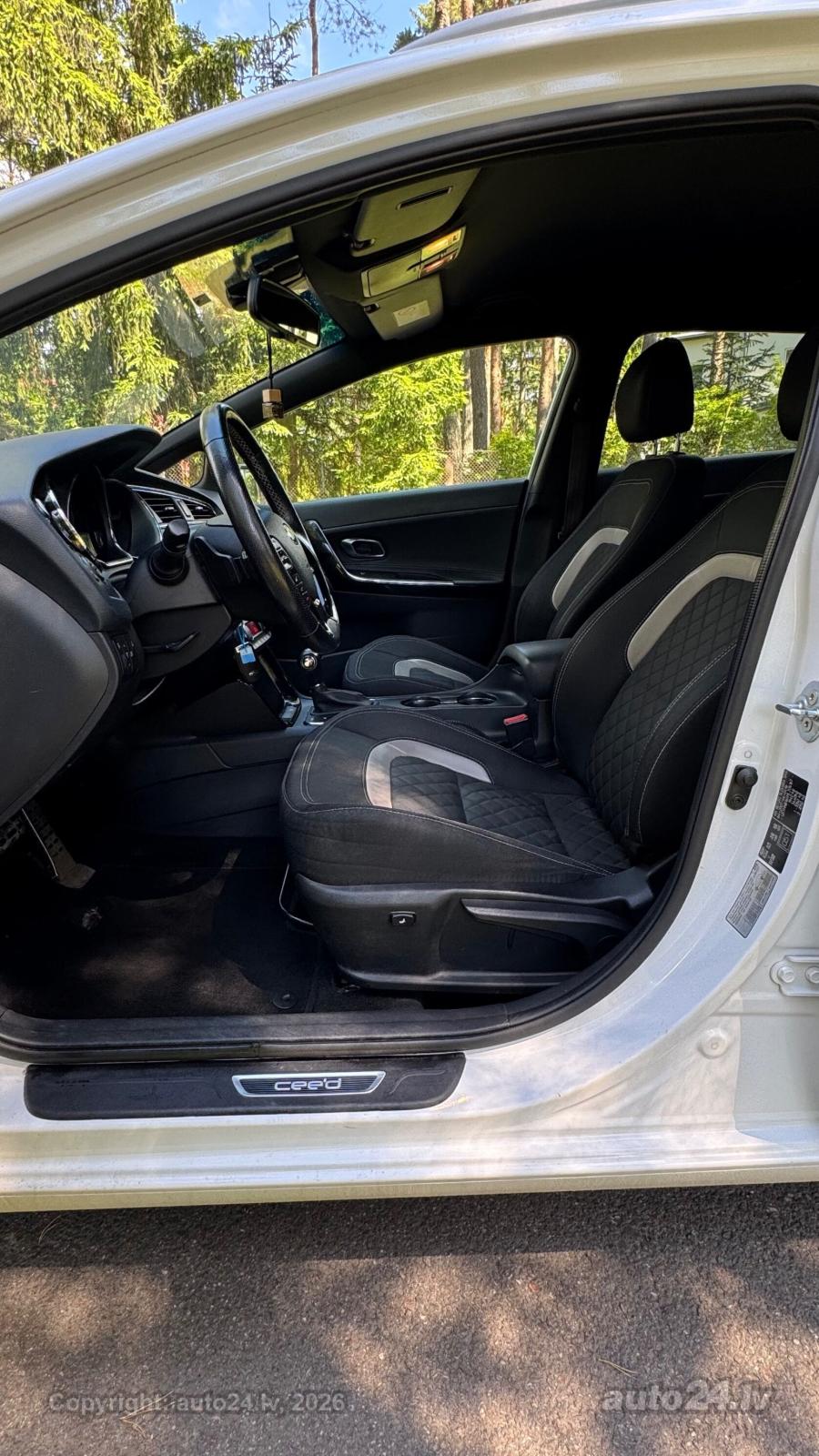 Balts Kia Ceed 2017 Tallina, ar dzinēja tilpumu 1.60 L un nobraukumu 125 tūkst. km par 9990 €, foto 18 vietnē AUTOMOTO.COM.LV