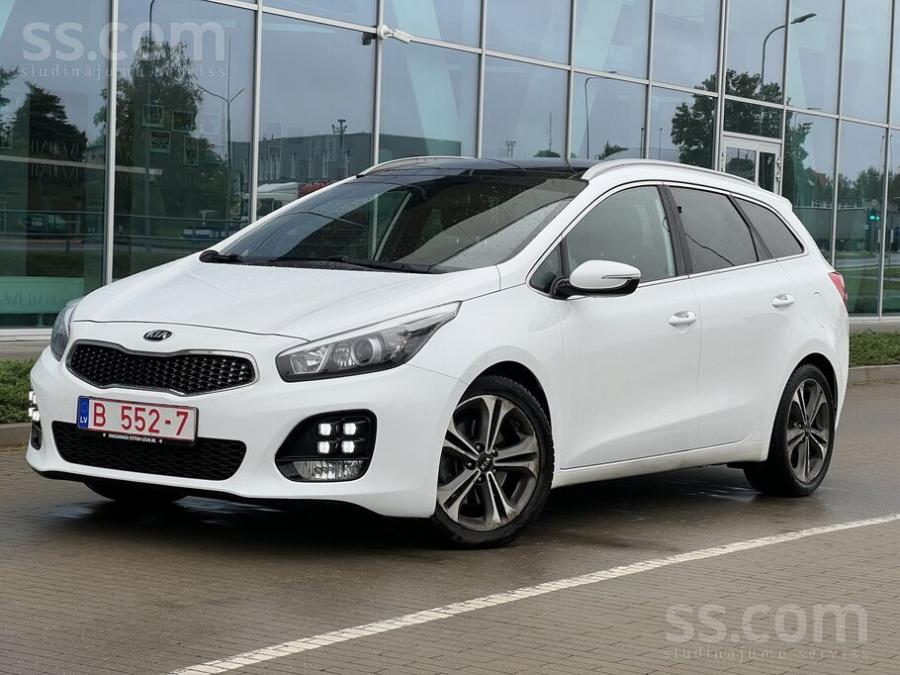 White Kia Ceed 2017 in Rezekne, with an engine capacity of 1.00 L and mileage of 272 thousand km for 7350 €, photo 3 on AUTOMOTO.COM.LV