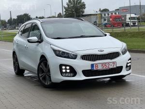 White Kia Ceed 2017 in Rezekne, with an engine capacity of 1.00 L and mileage of 272 thousand km for 7350 €, photo 4 on AUTOMOTO.COM.LV