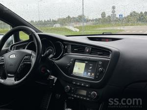 White Kia Ceed 2017 in Rezekne, with an engine capacity of 1.00 L and mileage of 272 thousand km for 7350 €, photo 12 on AUTOMOTO.COM.LV