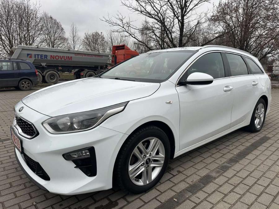 Balts Kia Ceed 2019 Kauņa, ar dzinēja tilpumu 1.60 L un nobraukumu 209 tūkst. km par 9200 €, foto 1 vietnē AUTOMOTO.COM.LV