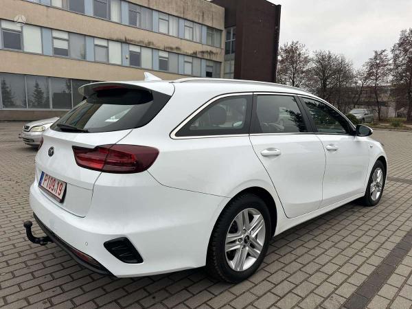 Balts Kia Ceed 2019 Kauņa, ar dzinēja tilpumu 1.60 L un nobraukumu 209 tūkst. km par 9200 €, foto 3 vietnē AUTOMOTO.COM.LV