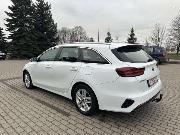 Balts Kia Ceed 2019 Kauņa, ar dzinēja tilpumu 1.60 L un nobraukumu 209 tūkst. km par 9200 €, foto 6 vietnē AUTOMOTO.COM.LV