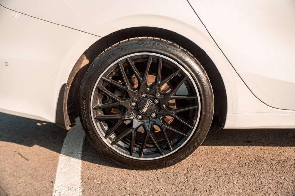 Kia Ceed 2019 Klaipėda vietnē Balts Kia Ceed 2019 Klaipėda, ar dzinēja tilpumu 1.40 L un nobraukumu 124 tūkst. km par 14700 €, foto 10 vietnē AUTOMOTO.COM.LV