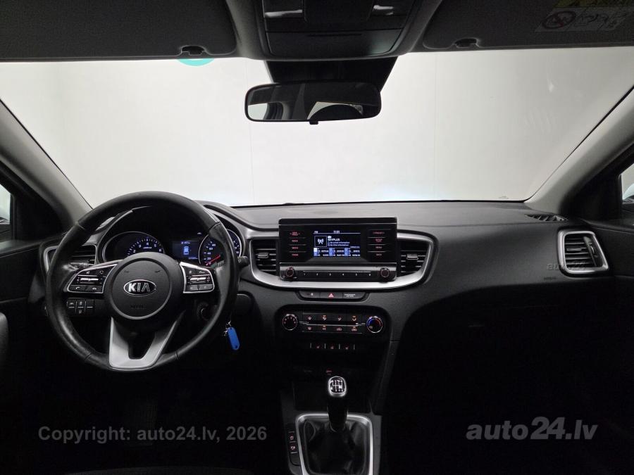 Balts Kia Ceed 2019 Tallina, ar dzinēja tilpumu 1.00 L un nobraukumu 137 tūkst. km par 9900 €, foto 9 vietnē AUTOMOTO.COM.LV
